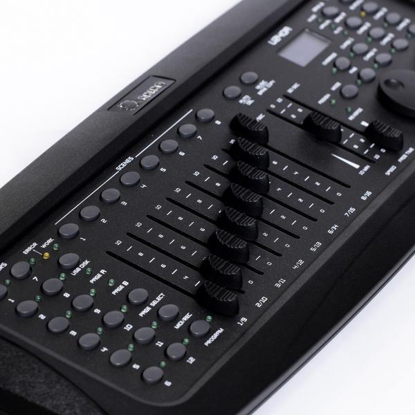 16 Channel Pro DMX Controller