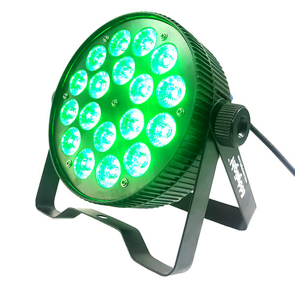 4 in 1 RGBW SlimPar LED Q18