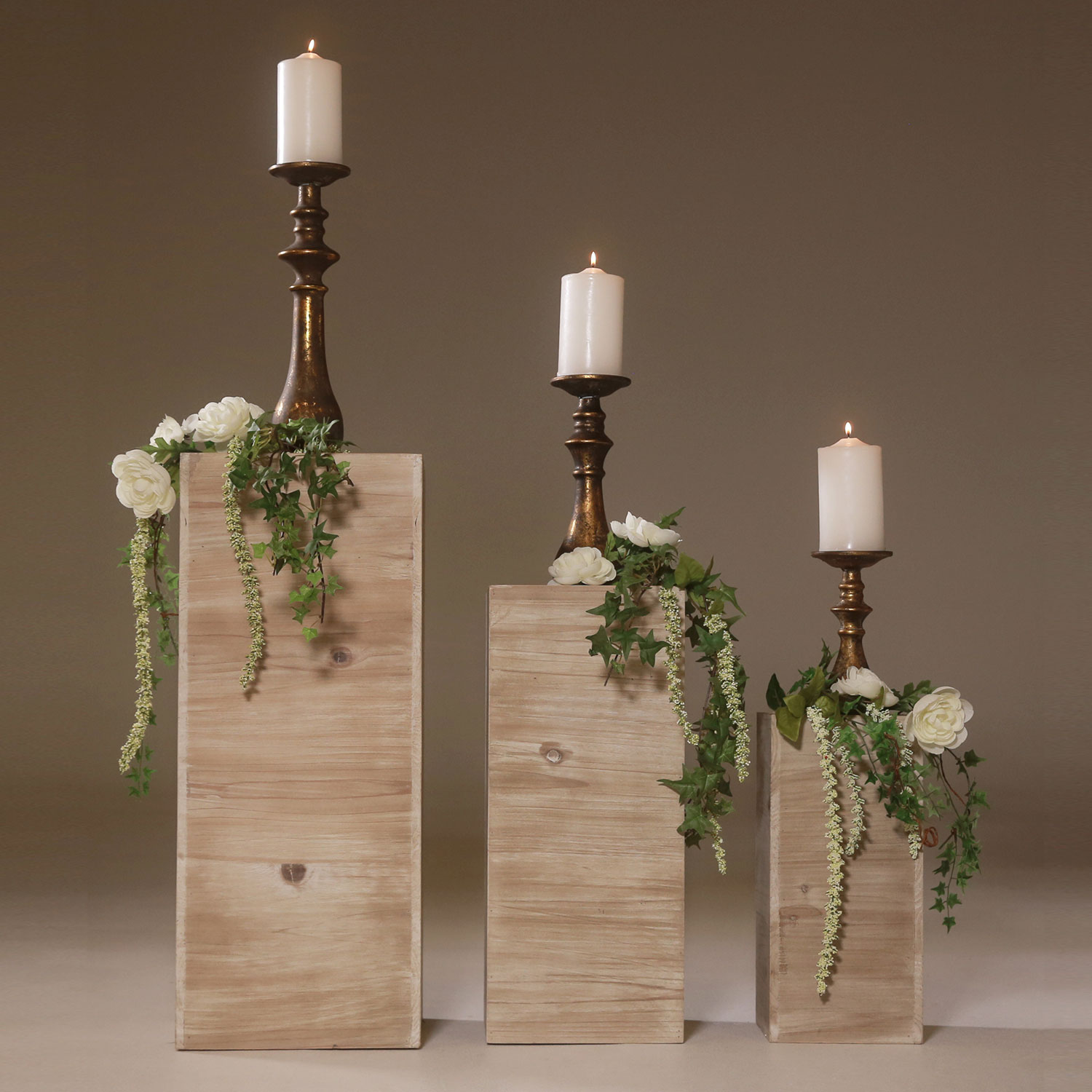 3-piece Square Wooden Pillar Set - 15, 21, 37 Tall