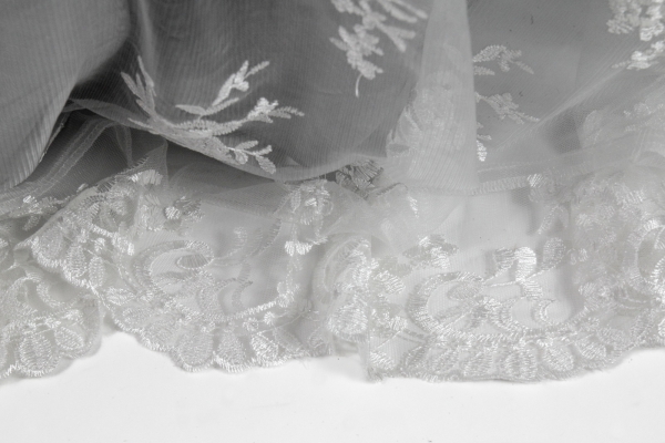 Rectangular Ivory Lace Overlay - 120 x 54